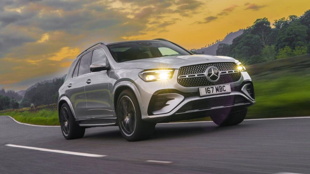 The largest mercedes SUV: Capability, Power and Luxury in Sequence ...